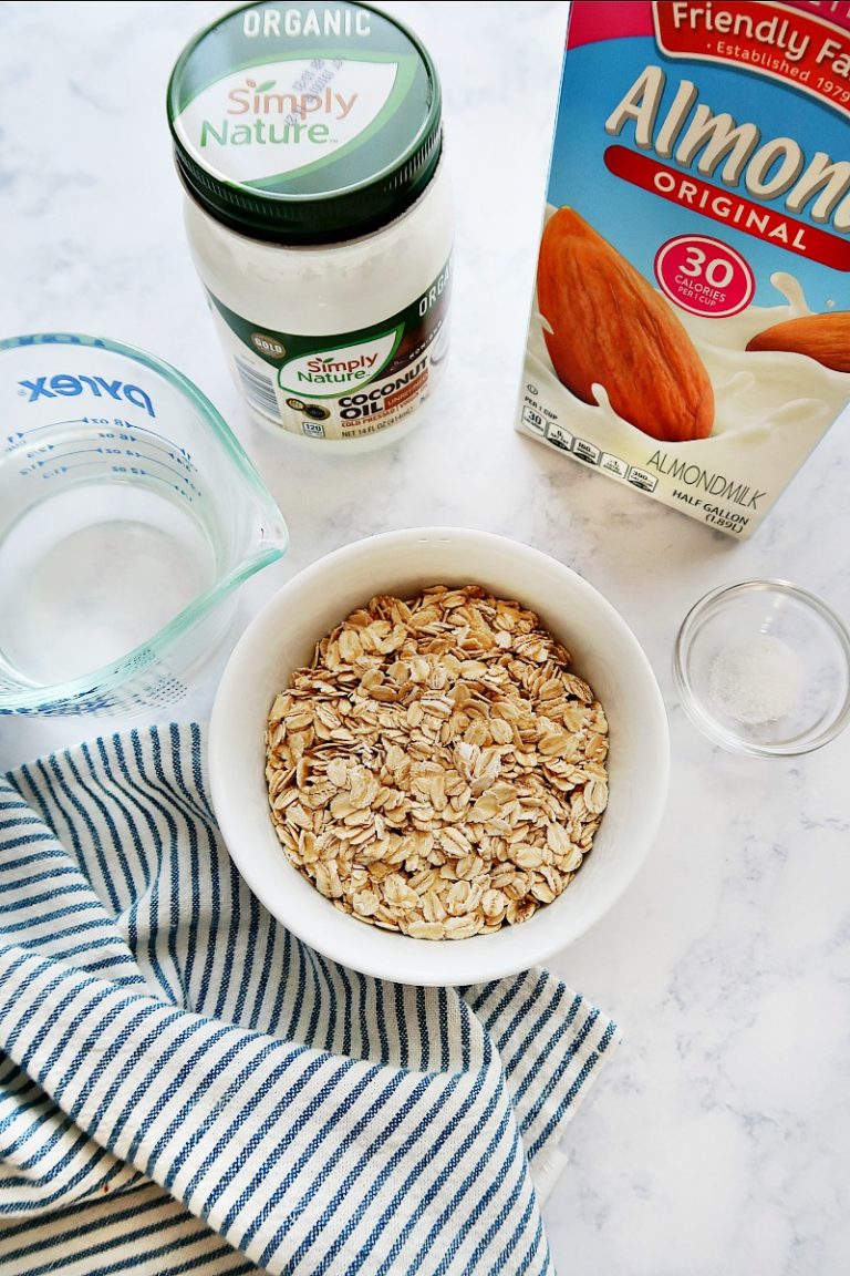 How to Make the Best Oatmeal - Deliciously Made From Plants
